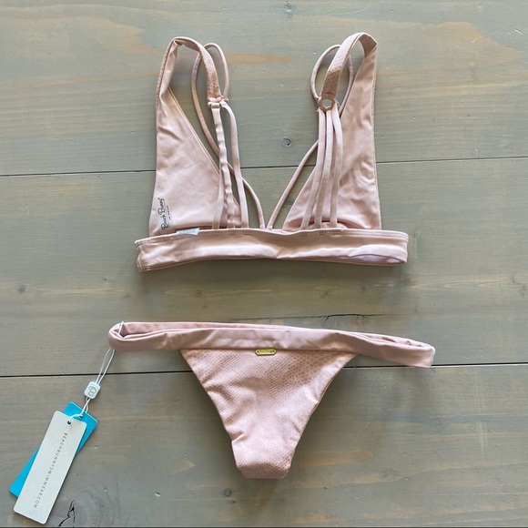 Beach Bunny | Swim | Beach Bunny London Bikini | Poshmark